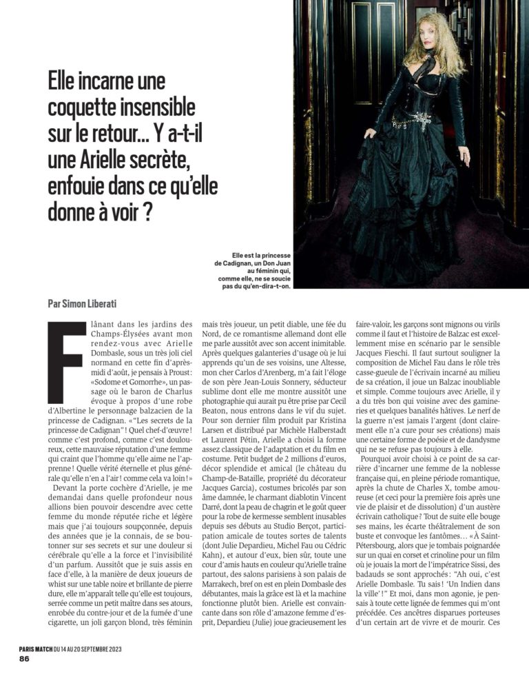 Arielle Dombasle : Arielle Dombasle, cheffe de bande (Paris Match ...